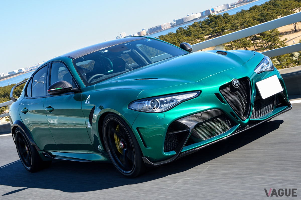 世界限定500台の「ジュリアGTAm」を長距離試乗！ 日本に84台のみの貴重なアルファ ロメオの乗り味とはいかに？ | VAGUE(ヴァーグ)