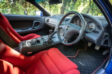 “究極のRX−7” マツダ「RX−7」スピリットRタイプAが英国オークションに登場！落札価格は新車時の約4倍!? | VAGUE(ヴァーグ)