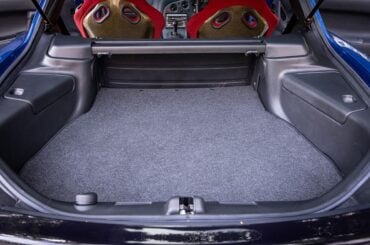 “究極のRX−7” マツダ「RX−7」スピリットRタイプAが英国オークションに登場！落札価格は新車時の約4倍!? | VAGUE(ヴァーグ)