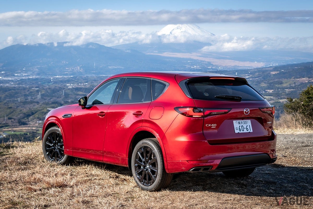 システム出力323馬力の「国産最速PHEV」マツダ「CX-60PHEV」は絶妙な重量配分で峠道でも軽快 | VAGUE(ヴァーグ)
