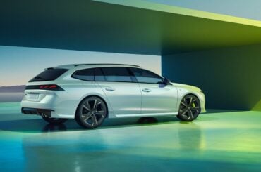 プジョー新型「508」「508SW」欧州登場 360馬力の高性能スポーツPHEV「プジョー・スポール」も用意 | VAGUE(ヴァーグ)