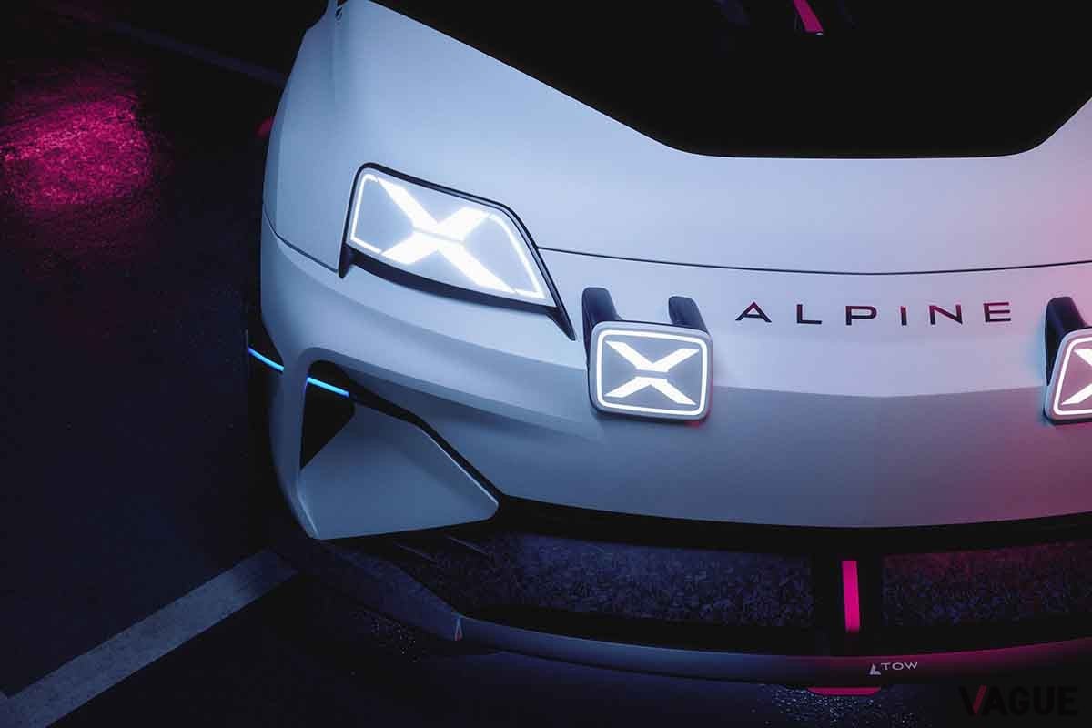アルピーヌ「A290ベータ」世界初公開 ブランド初のBセグメントEVホットハッチは2024年に登場予定 | VAGUE(ヴァーグ)