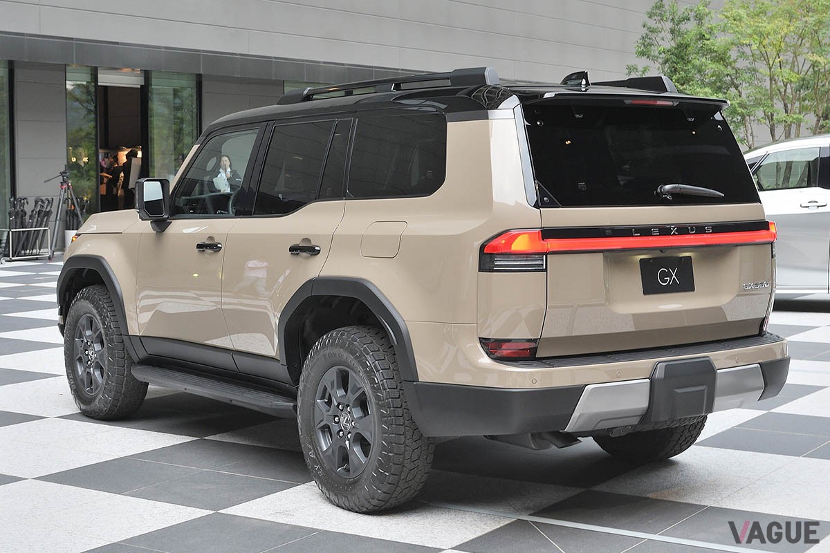 まもなく日本で初登場!? 期待が高まる“悪路も得意な高級SUV” レクサス新型「GX」への販売店での反響とは？ | VAGUE(ヴァーグ) - (2)