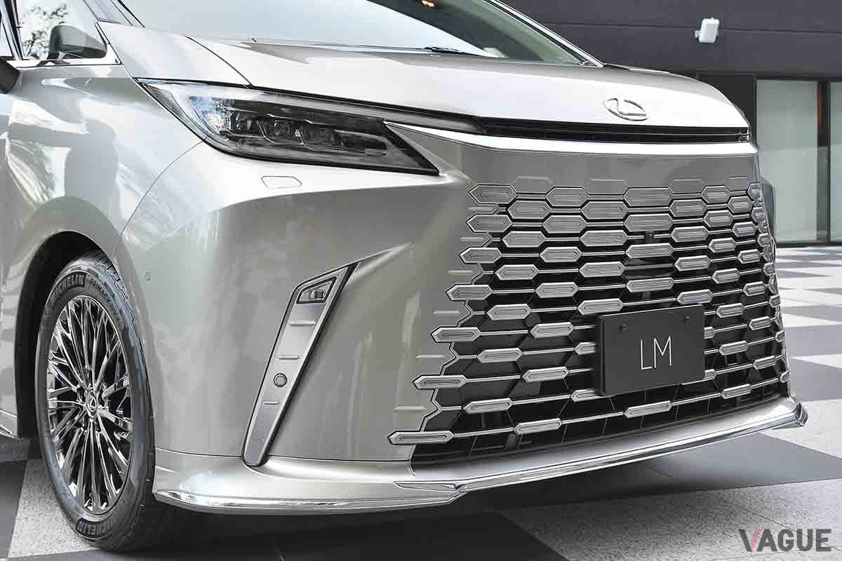レクサス新型「LM」日本登場 全長5.2mの新たなフラッグシップ・ミニバンの価格は2000万円 | VAGUE(ヴァーグ)