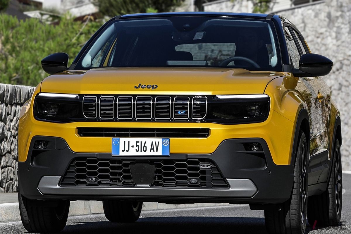 日本ではいつ登場!? 全長4.1mのコンパクトSUV ジープ新型「アベンジャー」欧州登場！ 気になる価格は？ | VAGUE(ヴァーグ)