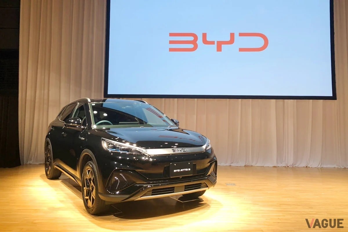 e-SUV「BYD ATTO 3」がアップデート タッチスクリーン大型化や内外装に新色採用 | VAGUE(ヴァーグ)