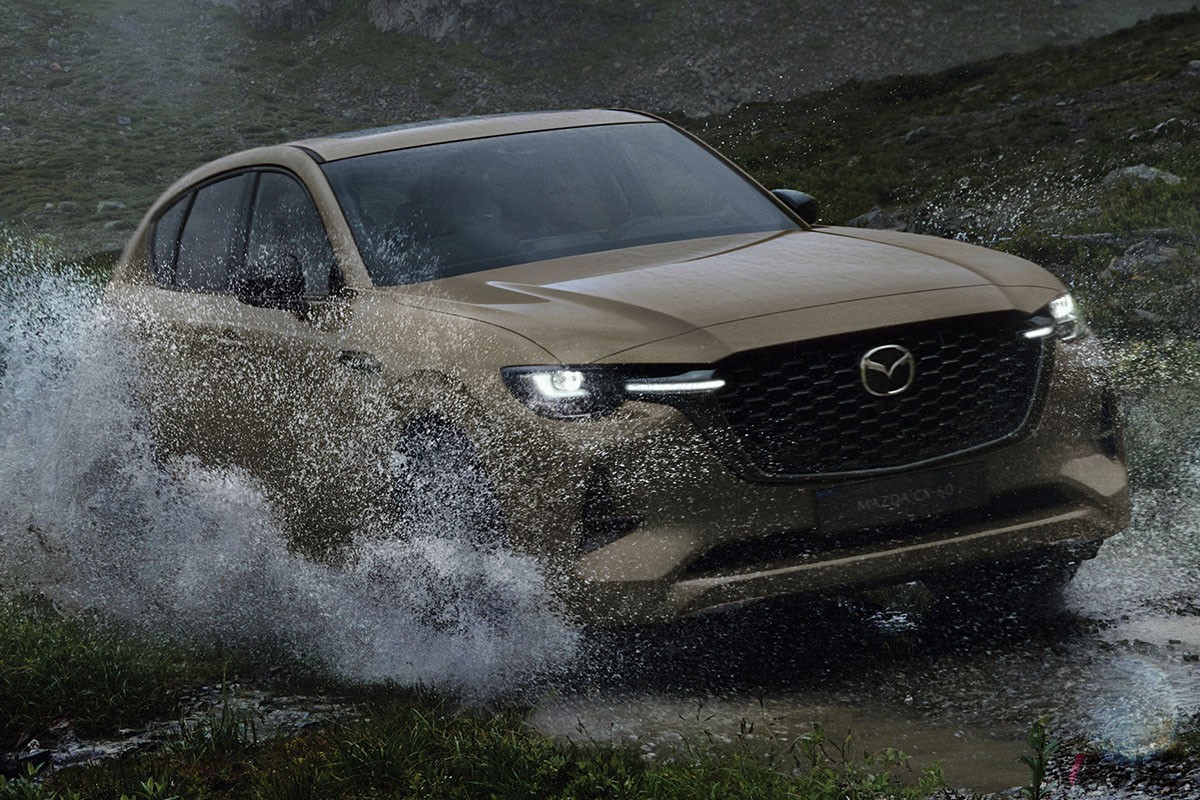 日本仕様もまもなく刷新!? 独マツダがラージSUV「CX-60」の2025年モデルを発表！「課題の足回り」大幅改良 “格上の新グレード”も設定へ | VAGUE(ヴァーグ)