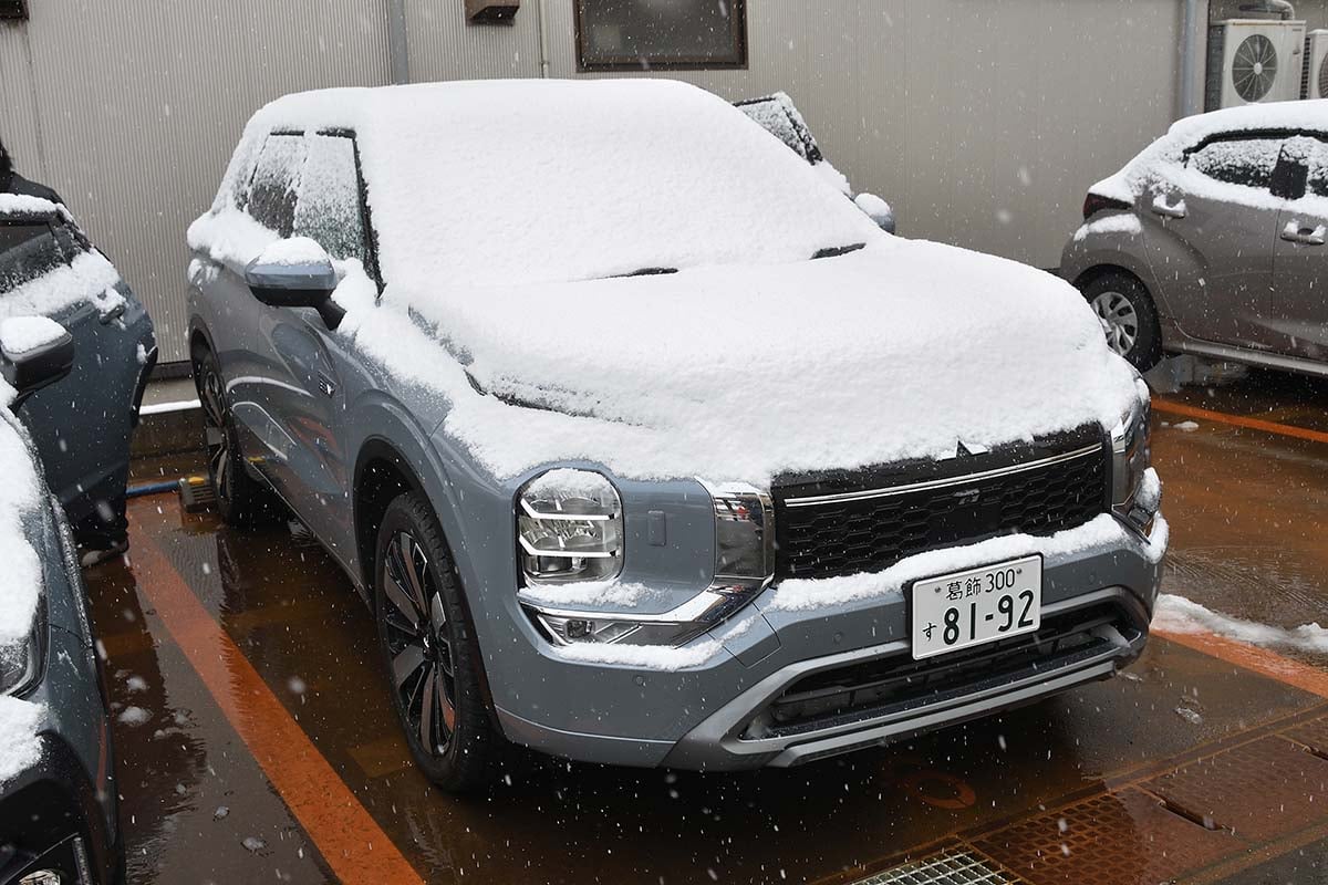 三菱新型「アウトランダーPHEV」ならここまで楽しめる！VAGUE編集部が乗って感じた「ライフスタイルSUV」の深化と真価【PR】 | VAGUE(ヴァーグ) - (2)