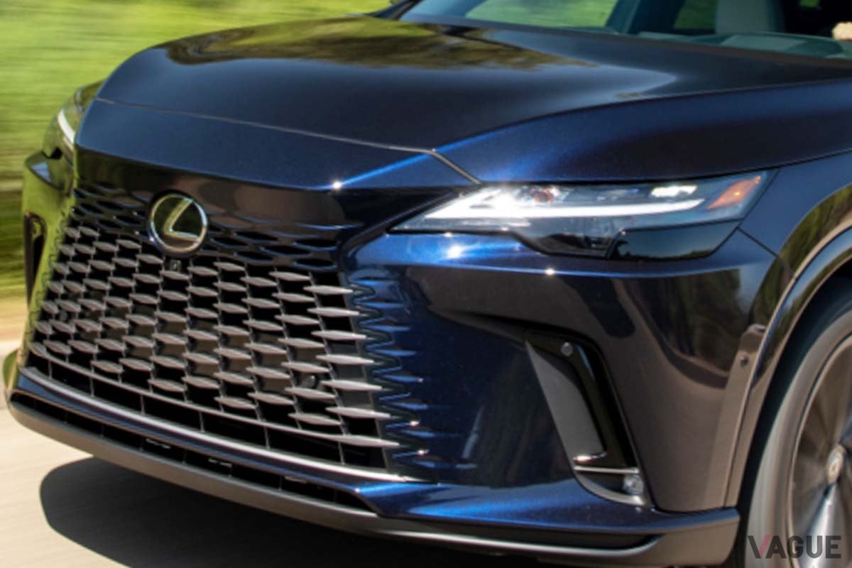 改良新型レクサス「RX」登場 より“質感の高い走り”を手に入れた人気のミドルSUV 販売店への反響とは | VAGUE(ヴァーグ)