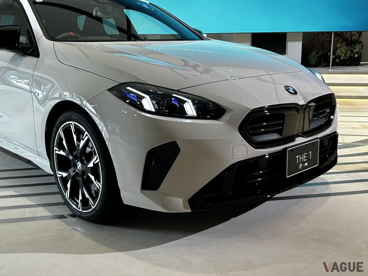 BMW新型「1シリーズ」日本上陸 フルモデルチェンジで4代目に進化した新プレミアムコンパクトは48Vハイブリッドも搭載 | VAGUE(ヴァーグ)