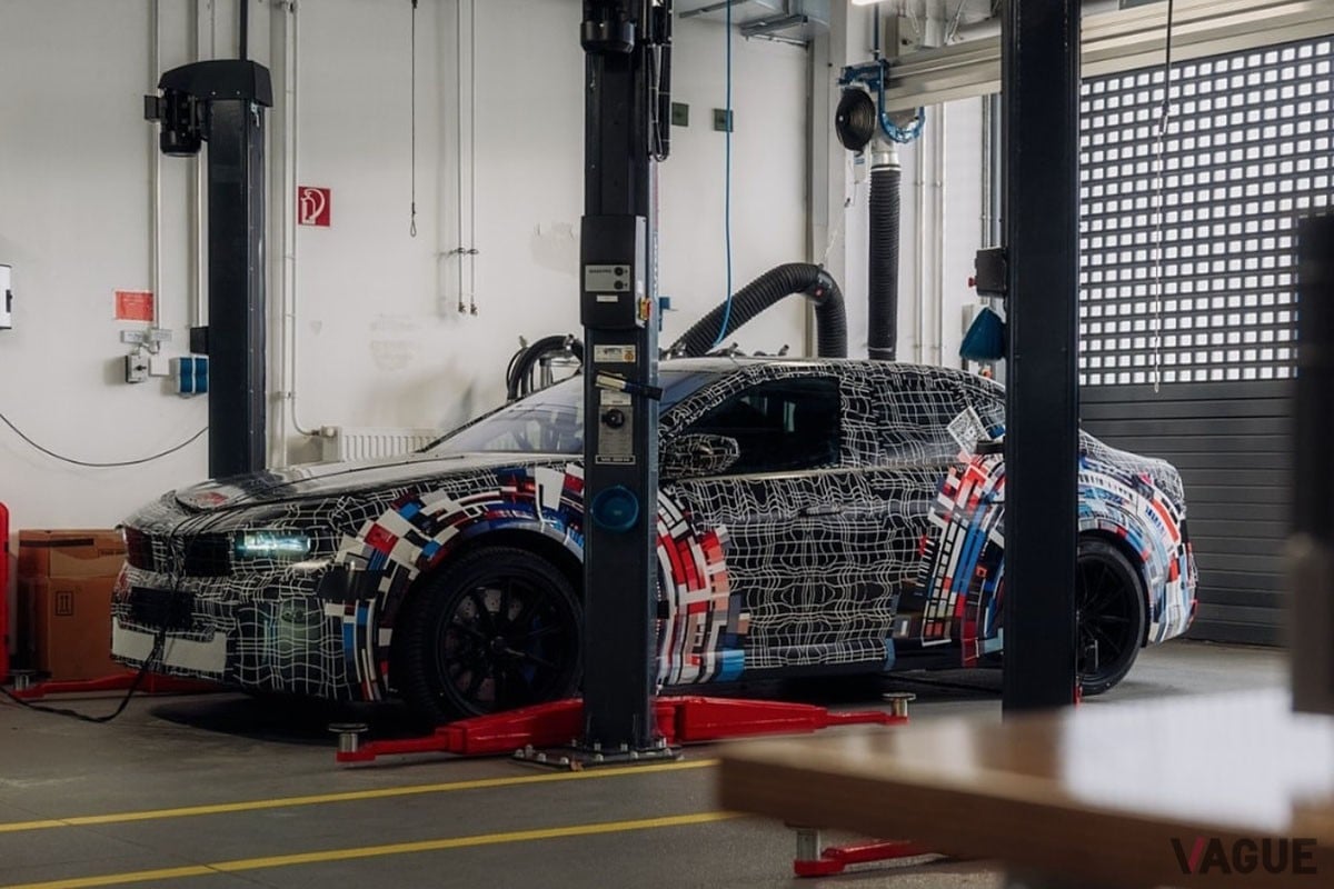 次期型BMW「M3」 は1000馬力超え!? BMW Mが開発中の高性能BEVセダンがSNSに現る！ モデル名は”iM3”なの？ | VAGUE(ヴァーグ)