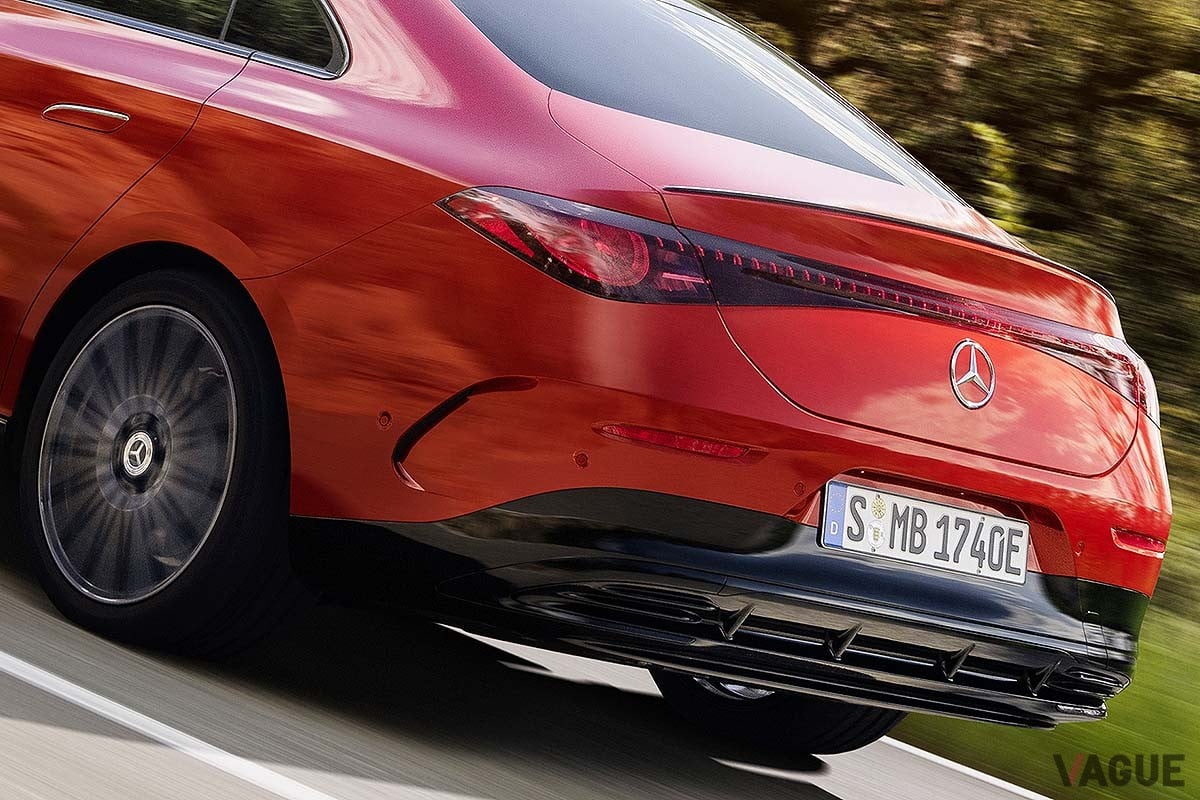 新型「CLA」のデザインに賛否両論!? メルセデス・ベンツの新世代4ドアクーペに対するSNSの反響とは | VAGUE(ヴァーグ)