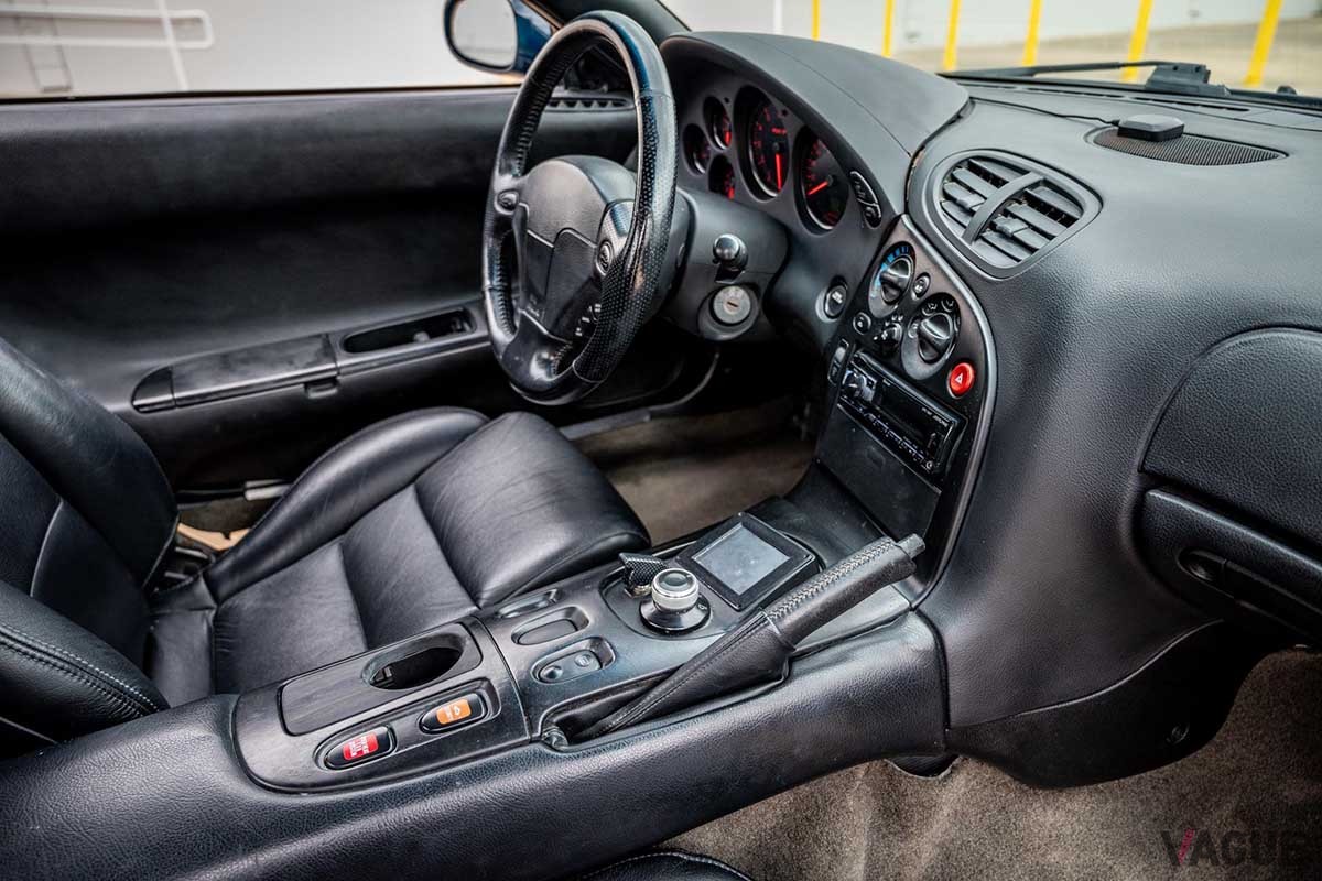 「RX-7」なのにロータリーエンジンじゃない!? 米国オークションに“魔改造”されたFD型が登場！ EV化された国産スポーツカーの価値とは（VAGUE）｜dメニューニュース（NTTドコモ）