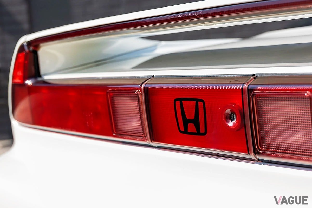 落札価格は新車時の約5倍！ 1994年式ホンダ「NSXタイプR」が米国オークションで落札 極上コンディションを誇る“国産ピュアスポーツカー”の ...