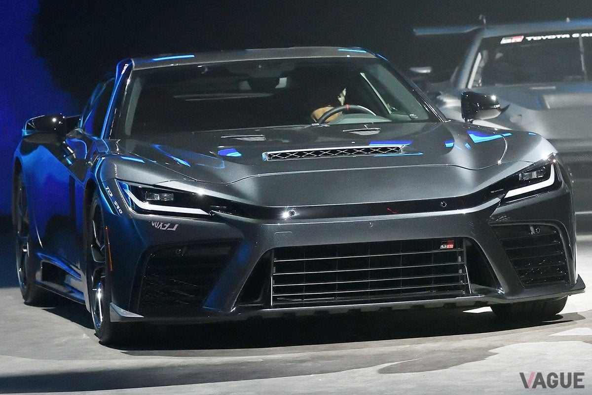 トヨタの次世代スーパーカーは“こだわりのパワートレイン”を搭載！“公道を走るレーシングカー”「GR GT」が採用した「モーターだけでは走れないハイブリッド」とは | VAGUE(ヴァーグ) - (2)